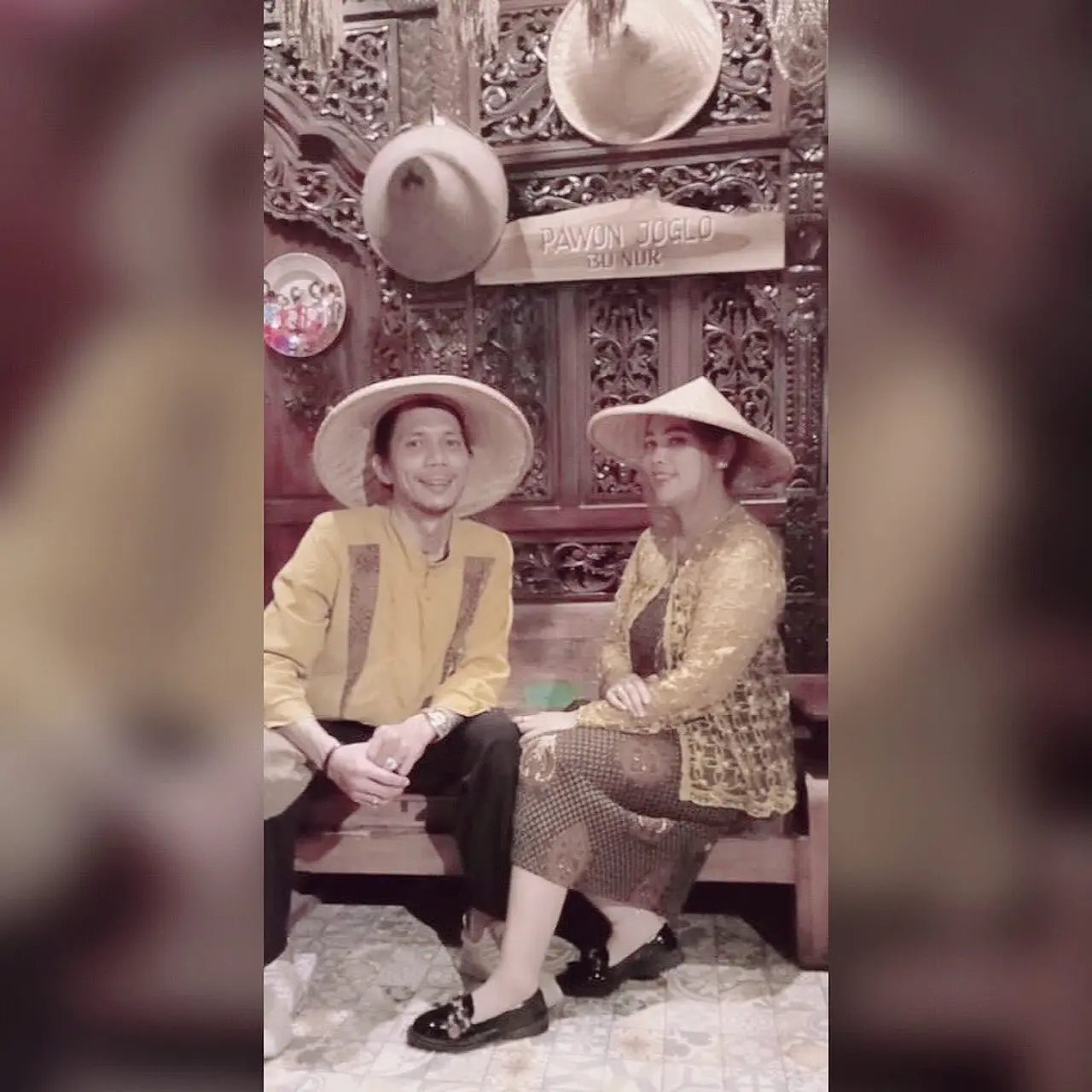 Rayakan Ulang Tahun Istri, Ini 7 Potret Liburan Norman Kamaru di Jogja - Hot Liputan6.com