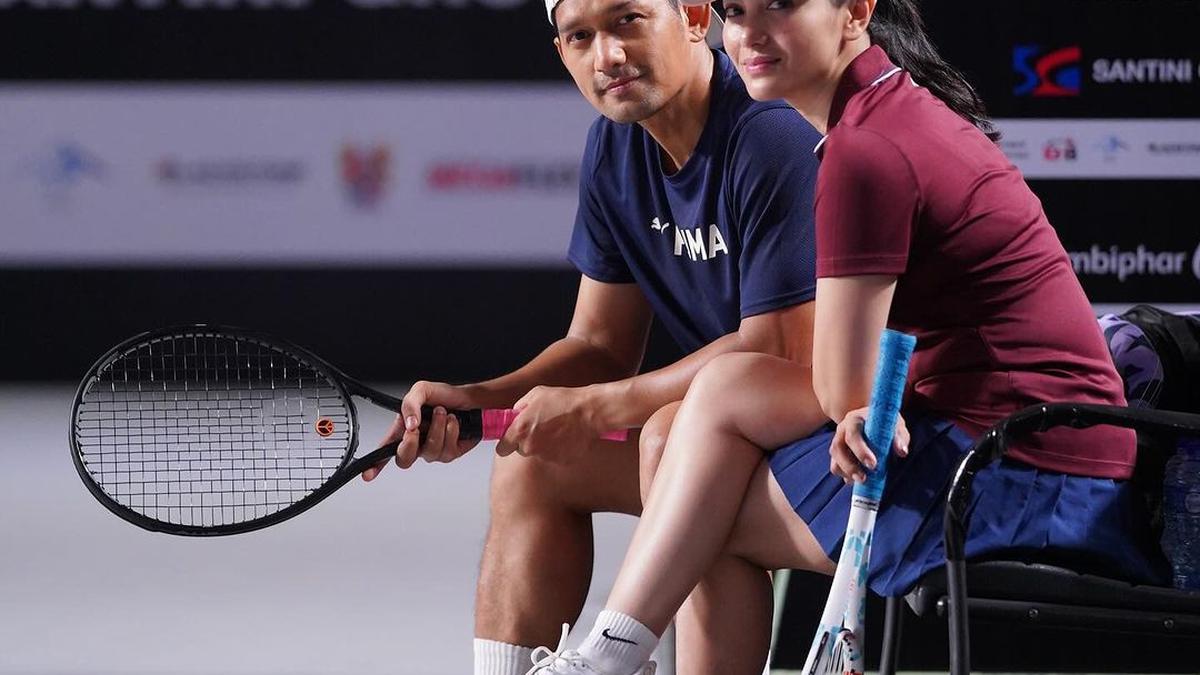 6 Gaya Couple Serasi Ibnu Jamil dan Ririn Ekawati Jajal Olahraga Tenis ...