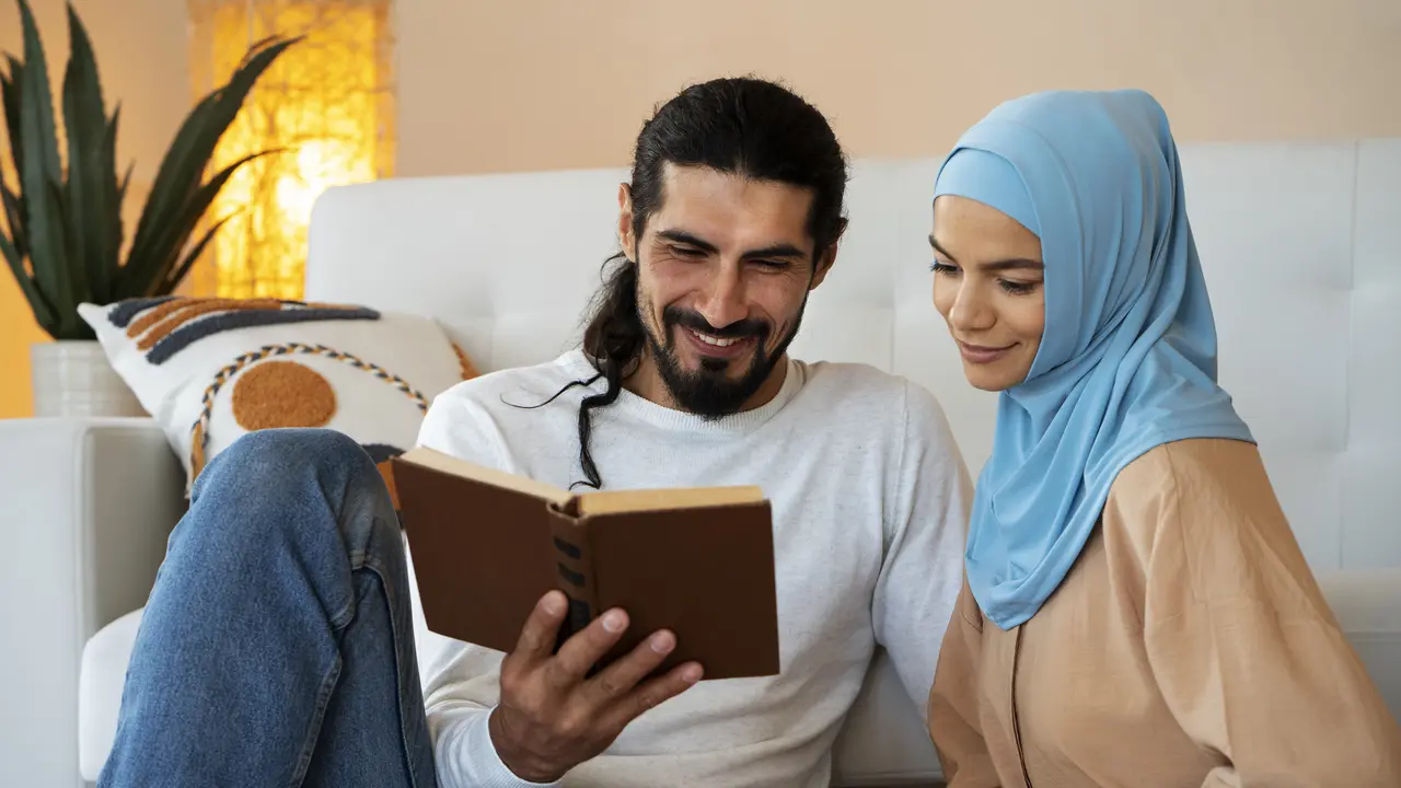 11 Hadis tentang Zina yang Wajib Dipahami Umat Muslim - Ragam Bola.com