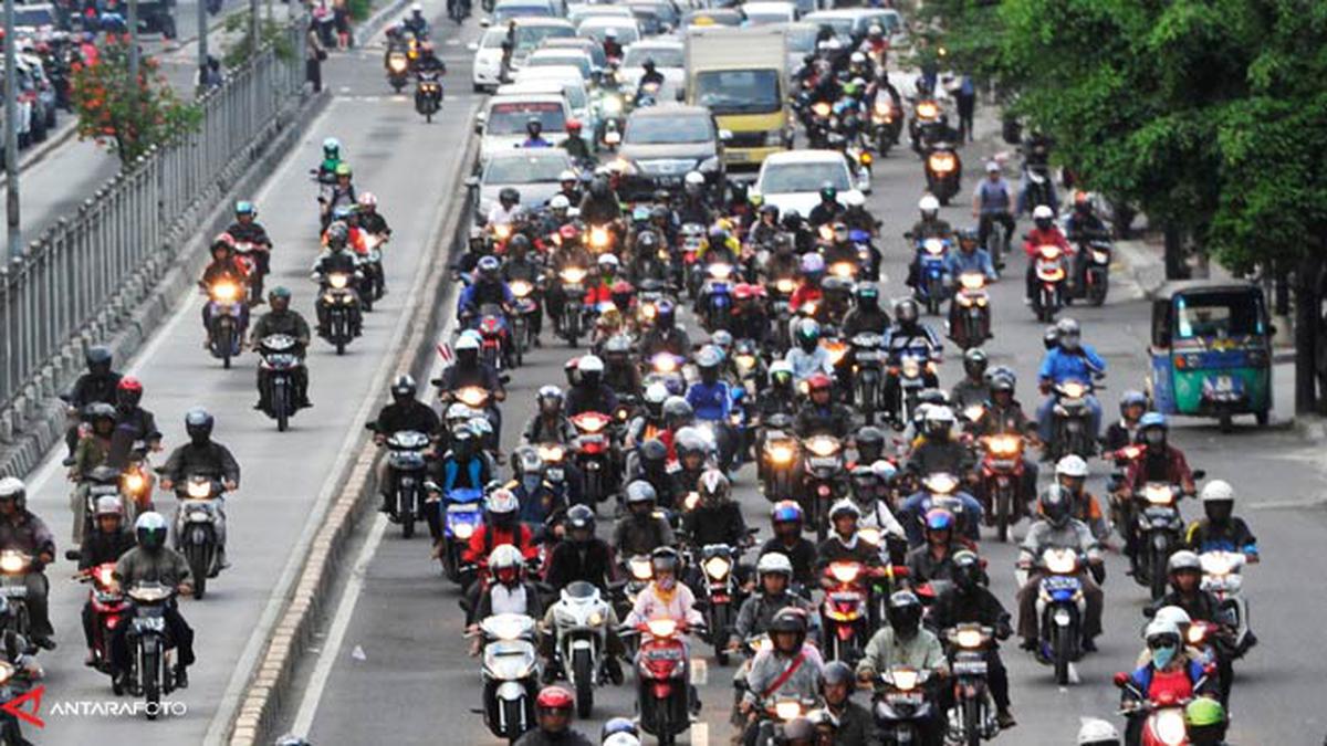 Kondisi Lalu Lintas Jakarta Padat di Awal November - News Liputan6.com