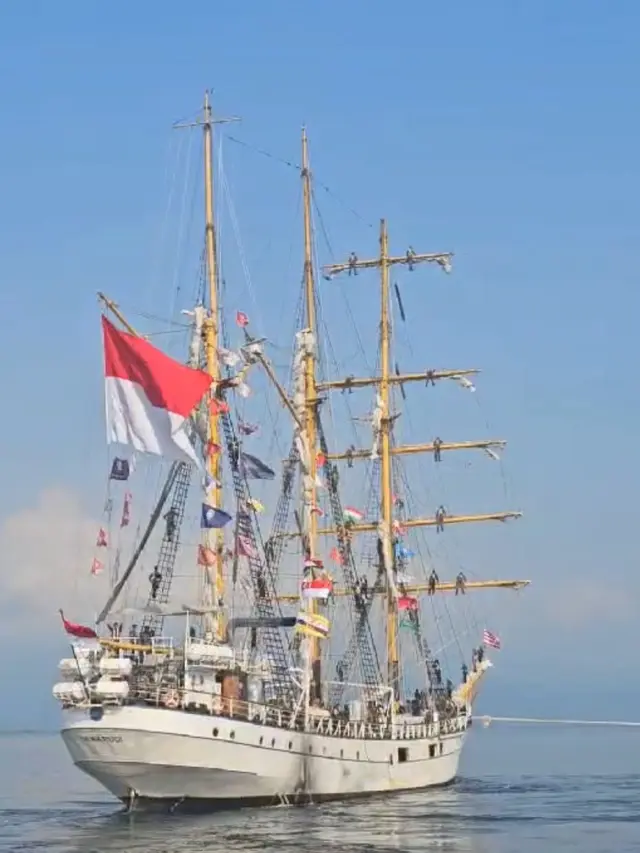 KRI Dewaruci Tinggalkan Lampung, Lanjutkan Pelayaran Jalur Rempah ...
