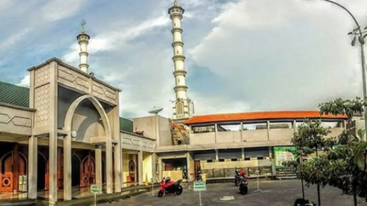 Wisata Bahari Lamongan dan 17 Destinasi Liburan di Sekitarnya yang ...