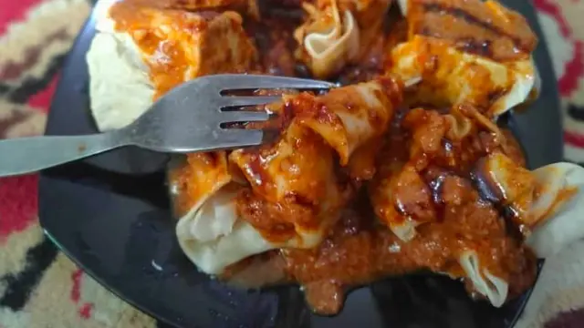 6 Rekomendasi Tempat Jajan Siomay, Salah Satu Dumpling Terlezat di ...