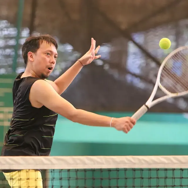 Udjo Project Pop soal Beda Pertimbangan Beli Sneaker Dulu dan Kini ...