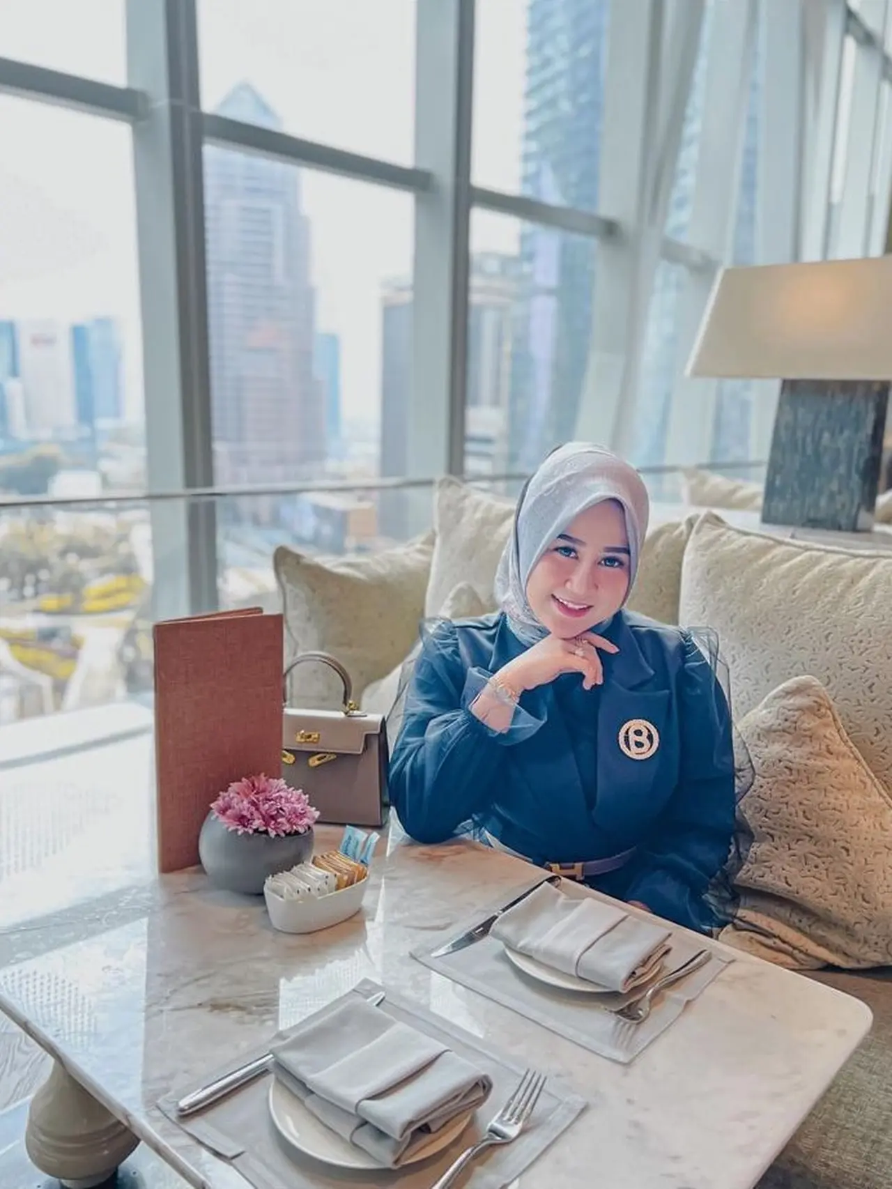 Terungkap Netizen, Shara Ismira Ternyata Istri Bang Akmal Sultan Tiktok - ShowBiz Liputan6.com