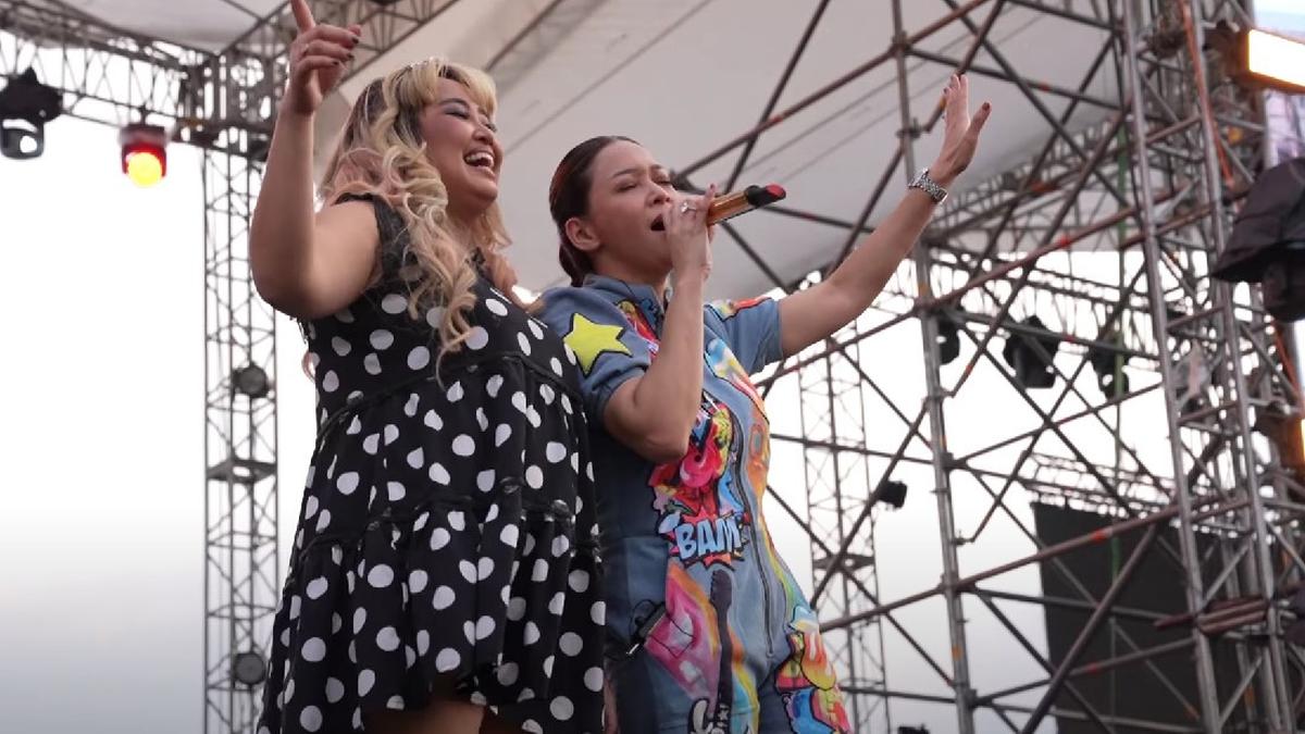 Pinkan Mambo dan Maia Estianty Kompak Lagi Berkat Reuni Duo Maia - Foto ...