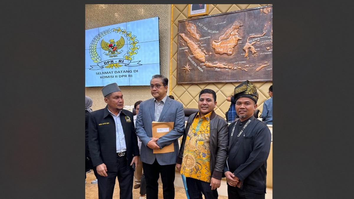 RDP dengan Komisi II DPR RI, Lemtari Beberkan Konflik Agraria ...