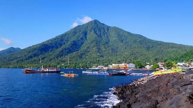 6 Fakta Menarik Gunung Tamata yang Bersebelahan dengan Gunung ...