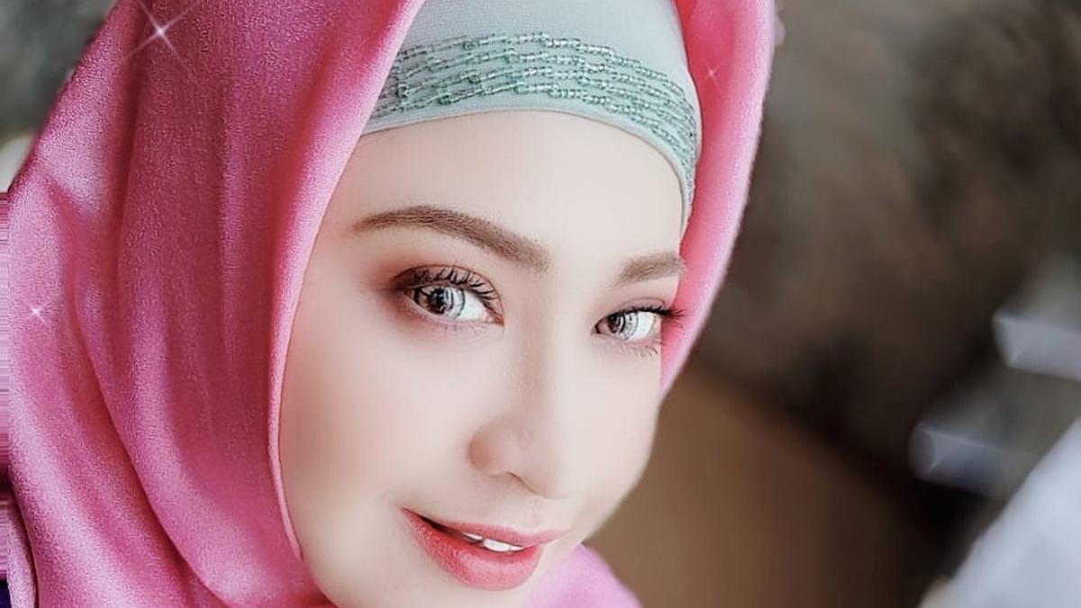 Neng Wirdha Bicara Janji Tak Tercapai di Lagu Di Bolak Balik - ShowBiz ...