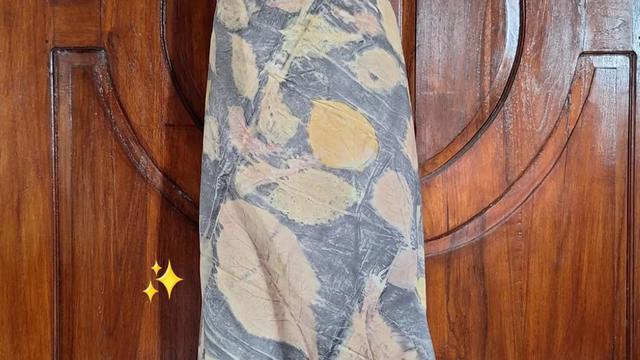 6 Tips Motif Batik Ecoprint Tercetak Jelas, Pilih Kain dan Daun Bunga ...
