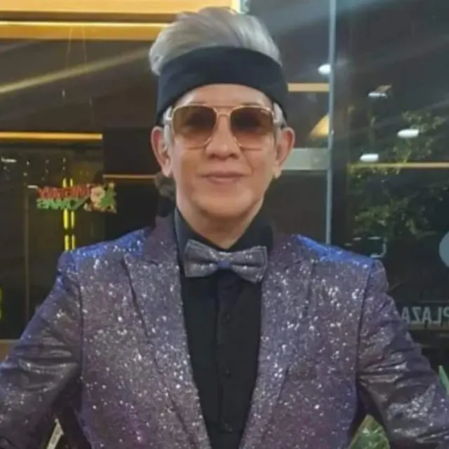 Roslan Shah (Cik Lan) Perkenalkan Single Kedua, Mewarnai Industri Musik ...