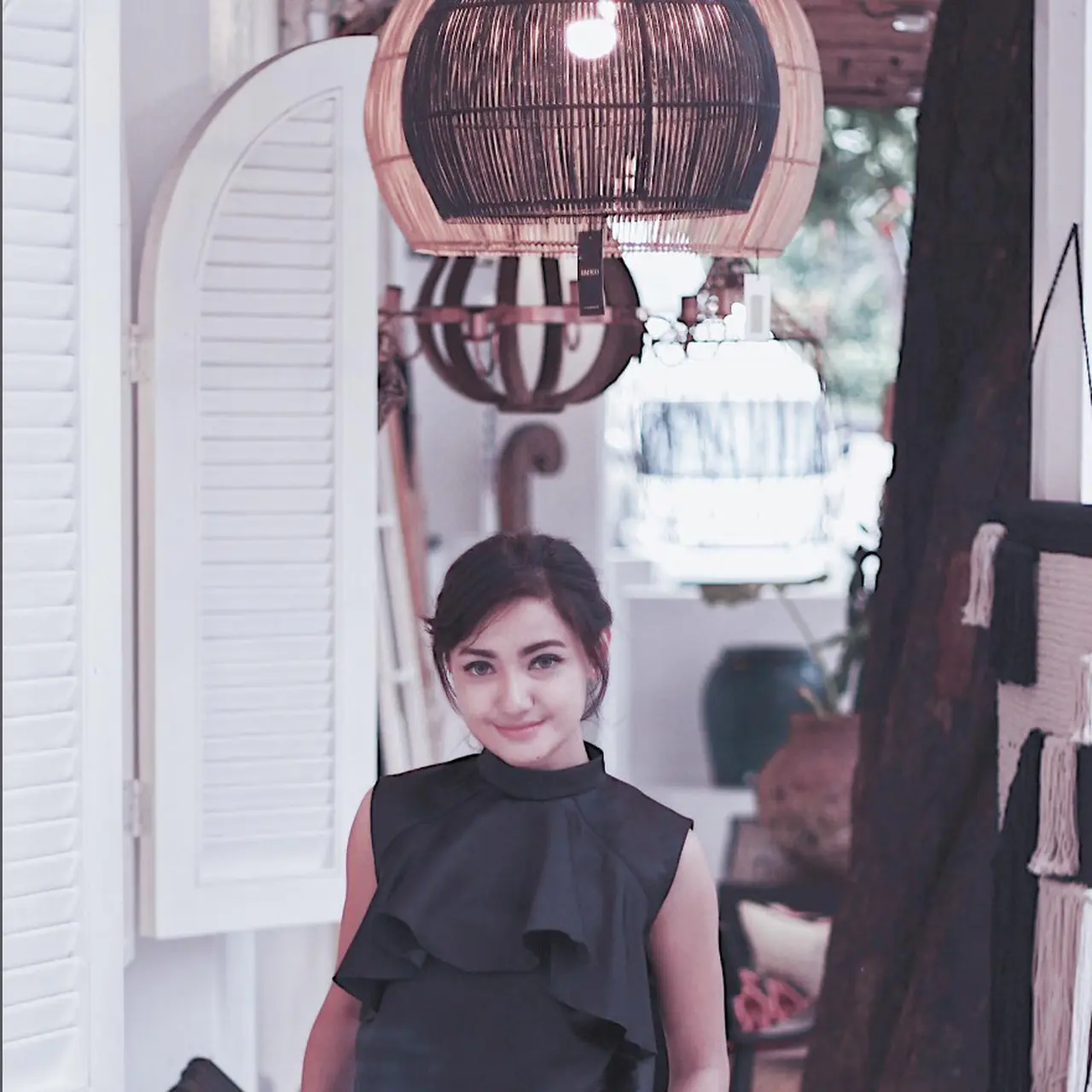 6 Transformasi Marcella Simon dari Sebelum Mualaf hingga Kembali Pindah ...