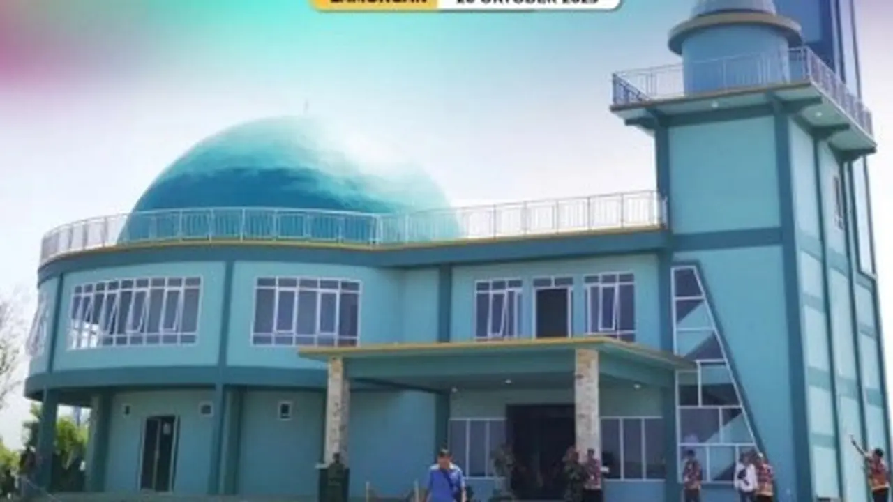 Diresmikan Khofifah, Gedung Poskal Bakal Jadi Wisata Religi Lengkap ...