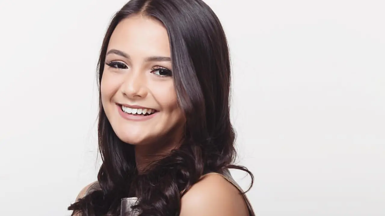 6 Potret Amanda Rawles Sebelum Pacaran dengan Adriel, Sering Dijodohkan Netizen - Hot Liputan6.com