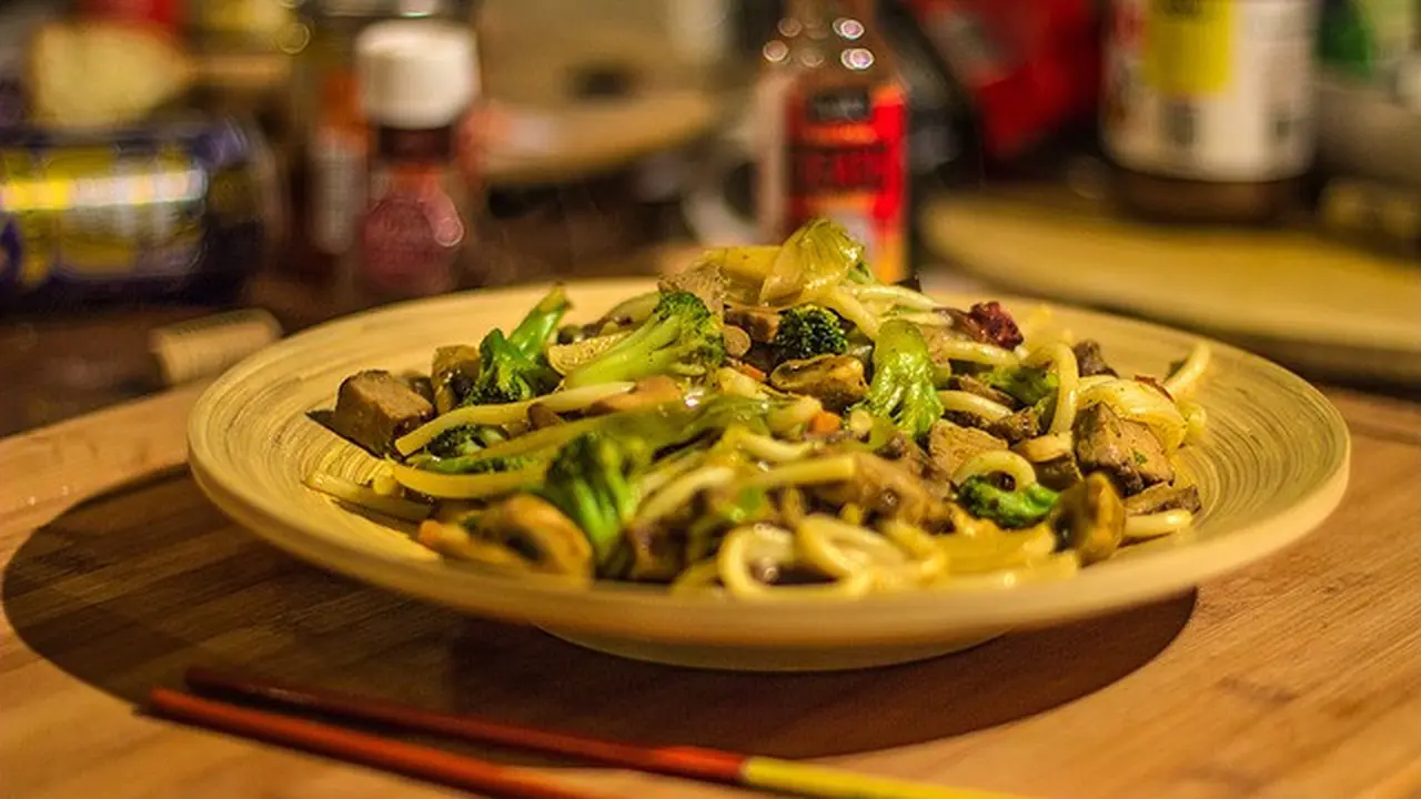 6 Cara Membuat Udon Khas Jepang, Mudah dan Nikmat - Hot Liputan6.com