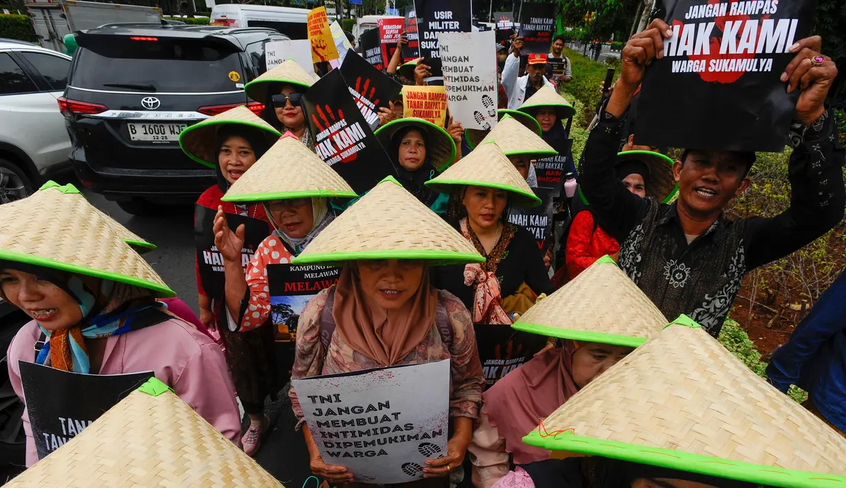 Berjalan Kaki, Massa dari Berbagai Elemen Berunjuk Rasa Peringati Hari ...