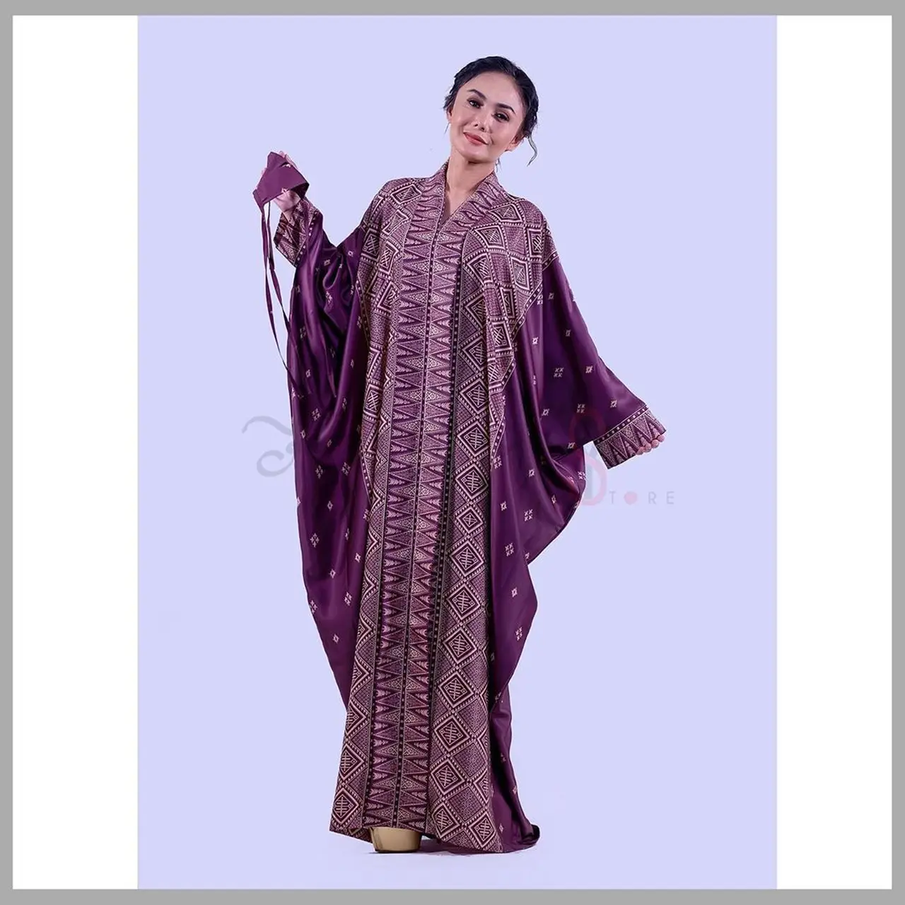 7 Potret Yuni Shara Pakai Busana Muslim Ini Anggun Banget - Islami ...