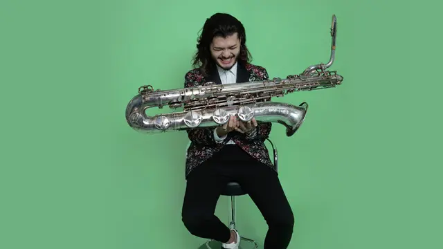 Cerita Bass G, Memulai Karier Sebagai Musikus - ShowBiz Liputan6.com