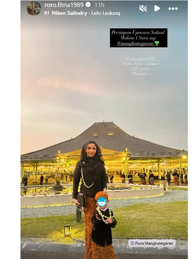 6 Detail Kebaya Brokat Roro Fitria di Peringatan Malam 1 Suro Mangkunegaran Solo - Hot Liputan6.com