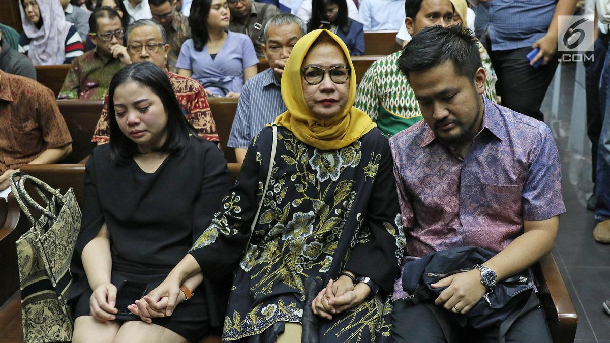 Vonis 8 Tahun Bui Eks Dirut Pertamina Karen Agustiawan Tidak Bulat