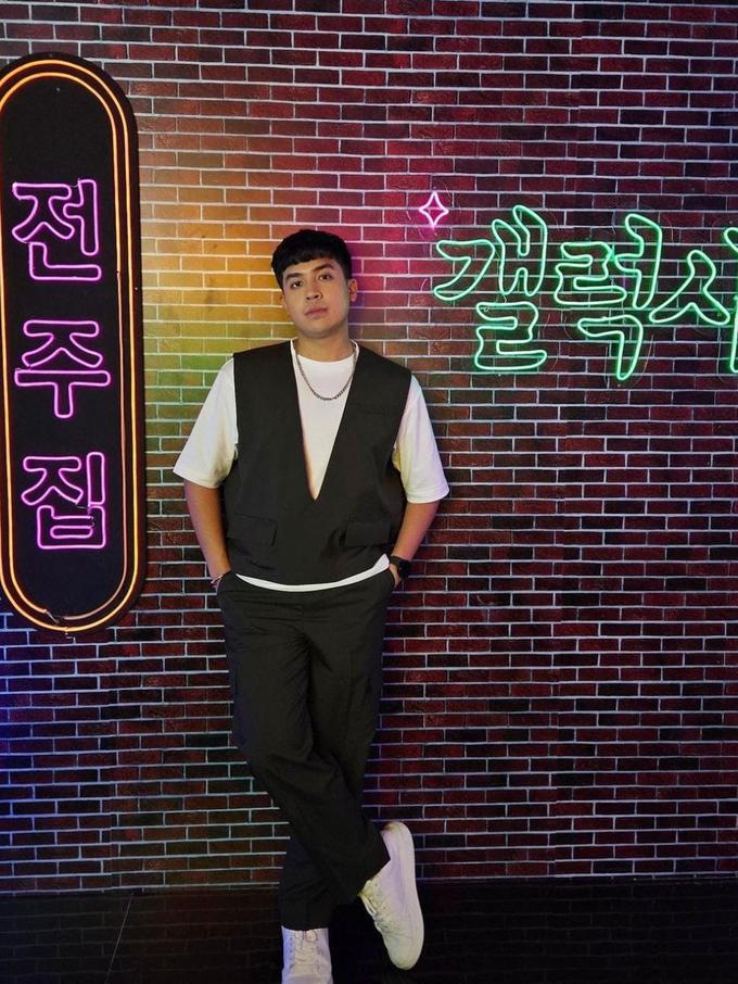 6 Potret Jerome Polin Ubah Gaya Rambut, Disebut Mirip Tulus Versi Muda ...