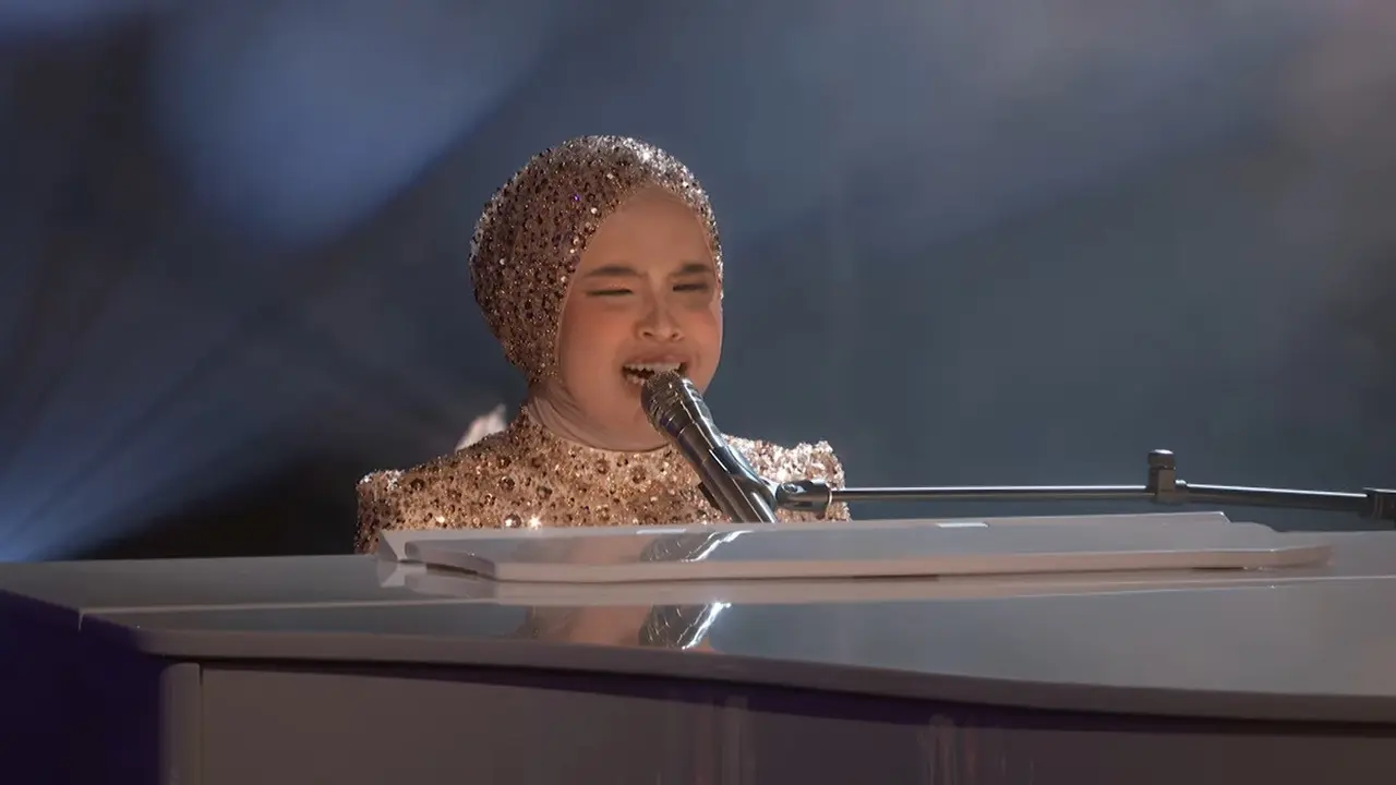 Penampilan Putri Ariani di AGT 2023 Dipuji Heidi Klum: Indah Sekali ...