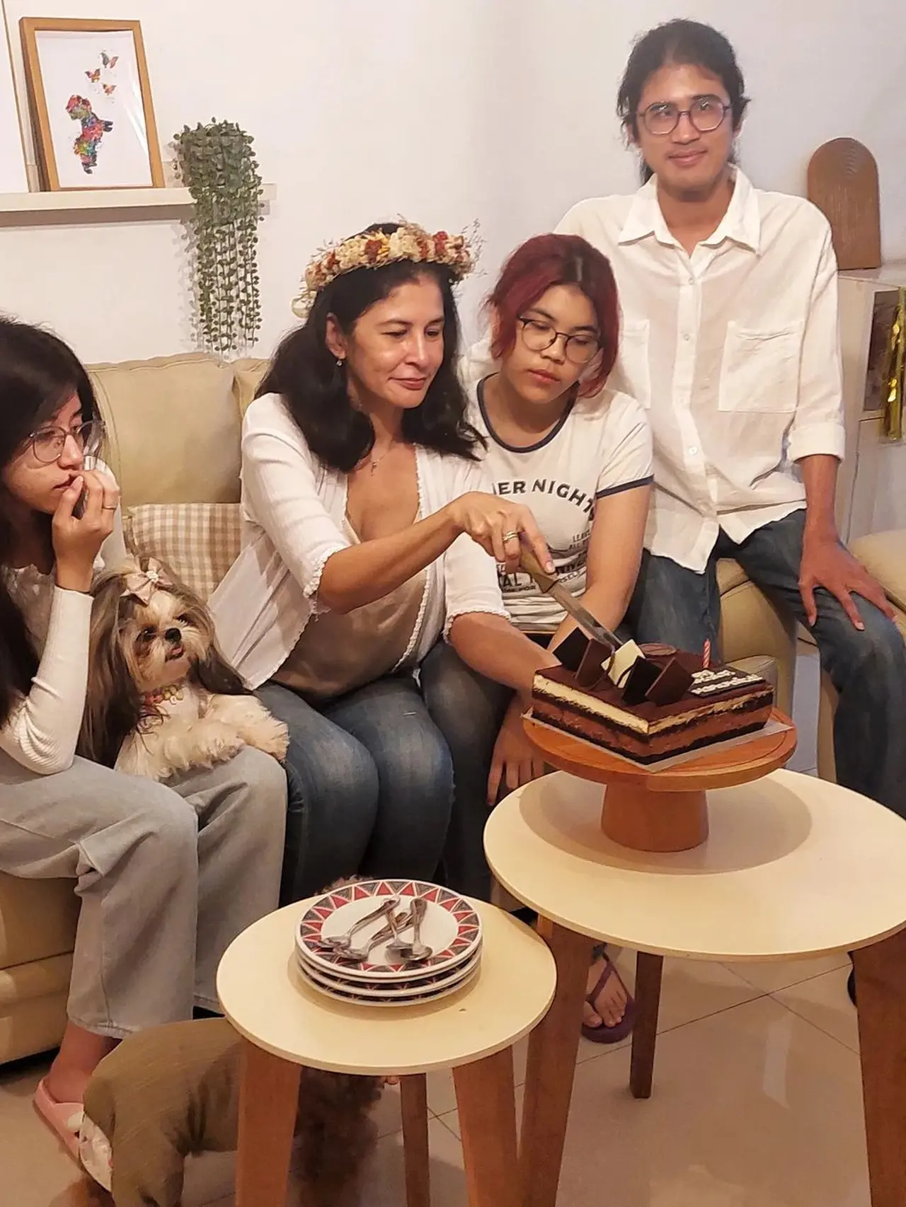 Ultah ke-50, Ini 6 Potret Monica Oemardi Pemeran Mayangsari di Misteri ...