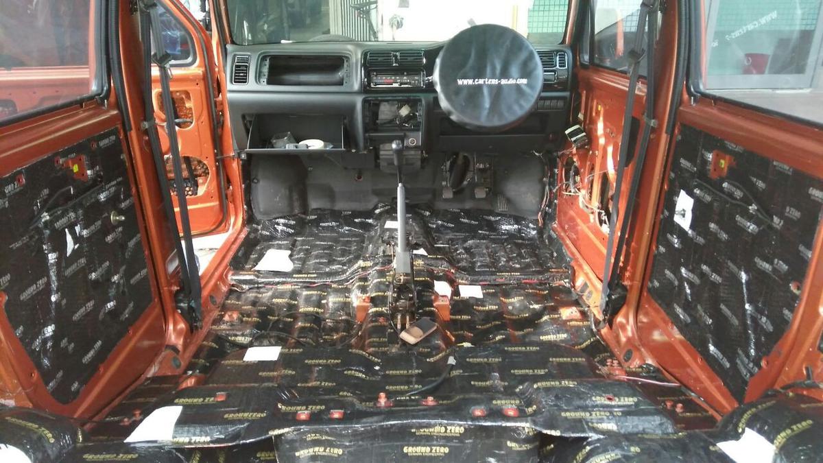 Mau Bikin Kabin Mobil Murah Lebih Senyap, Begini Caranya