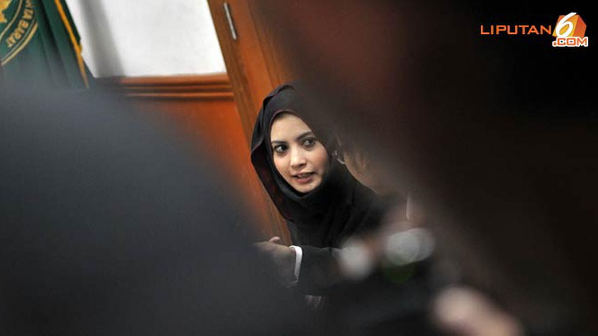 Model Novi Amilia Dengarkan Keterangan 2 Saksi dari Jaksa - News ...