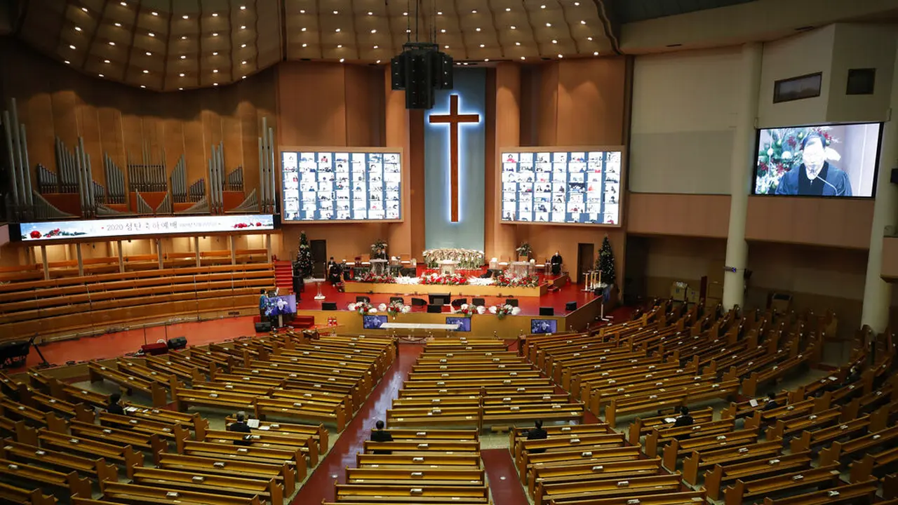 Contoh Doa Berkat Penutup Ibadah Umat Kristen, Jangan Dilewatkan - Hot ...