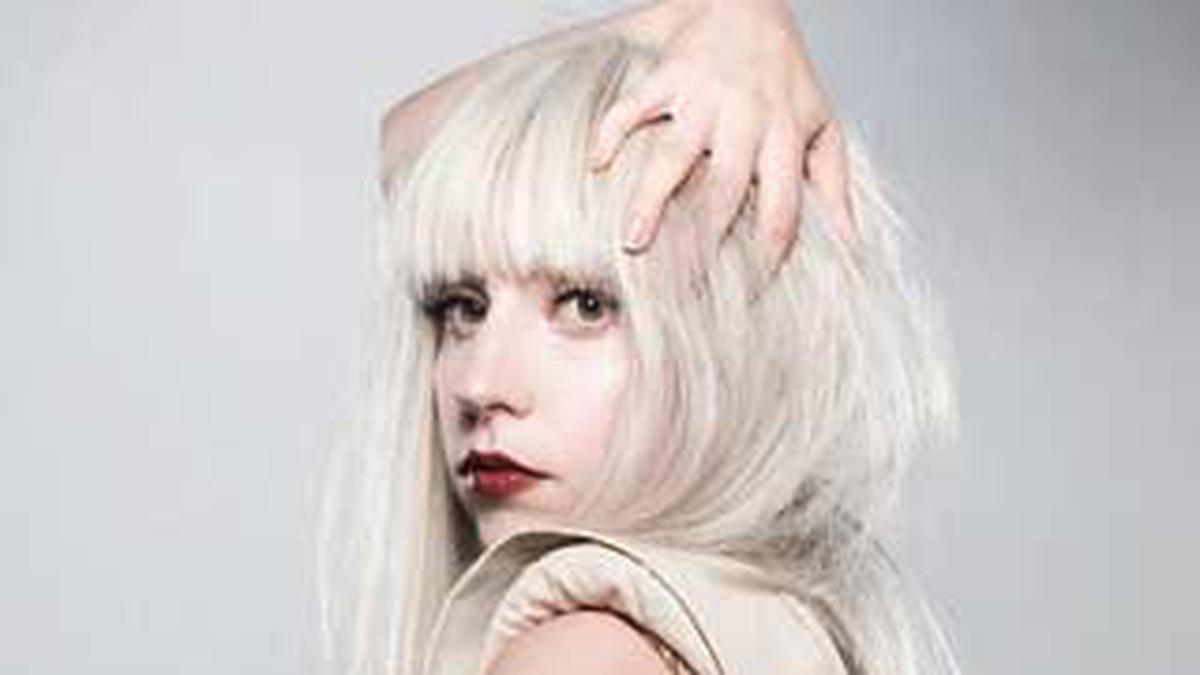 Wow, Lady Gaga Tembus 20 Juta Follower