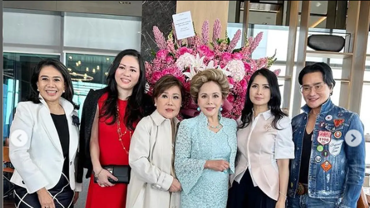 5 Potret Ratna Sari Dewi Istri Kelima Presiden Indonesia Sukarno, Makan ...