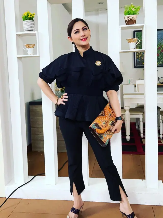 Cut Keke Ternyata Pernah Jadi Aspri Hotman Paris Era 2000-an, Sempat Membantu Artis yang ...