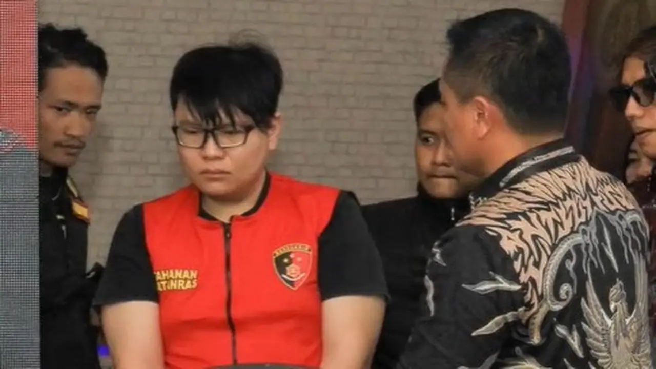 Profil, Agama dan Foto-foto Edward Tannur, Anggota DPR RI Asal Nusa ...