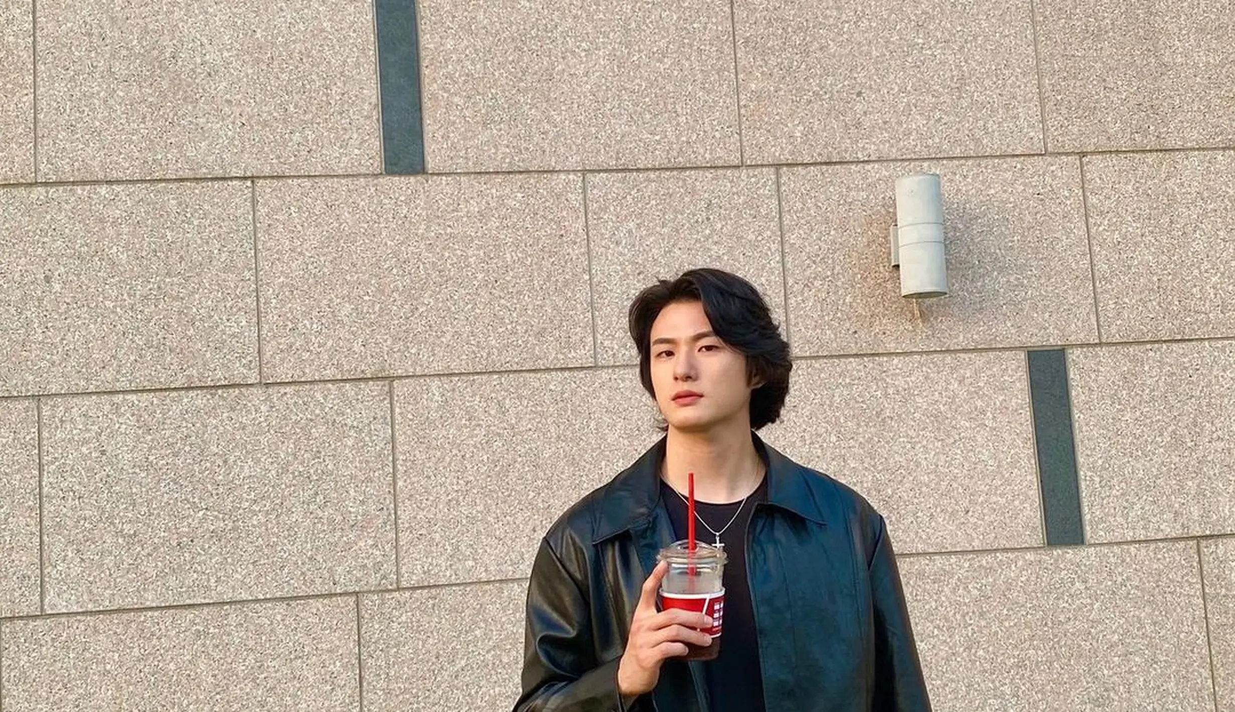8 Potret Shin Seung Ho yang Memesona, Sempat Jadi Atlet dan Petugas ...