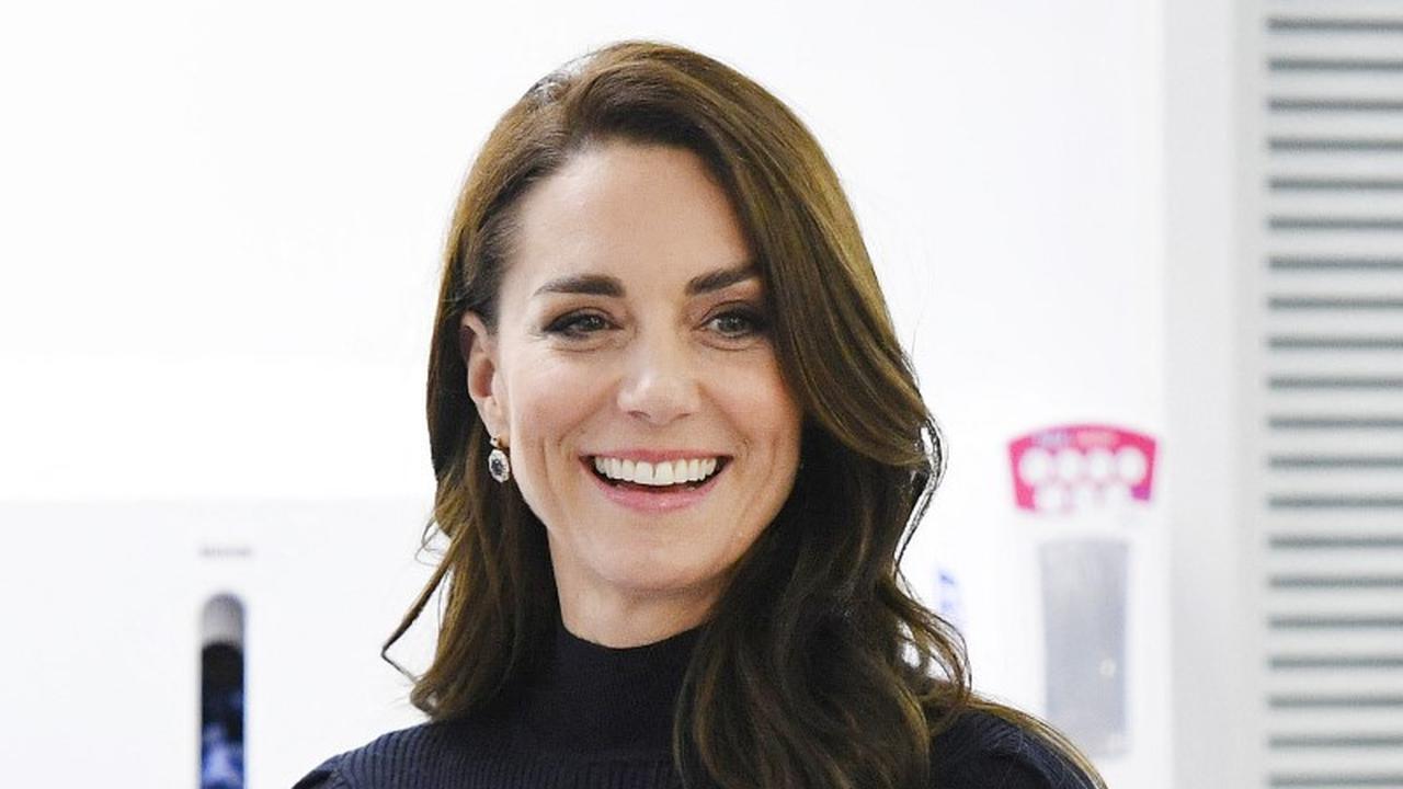 Kuku Natural ala Kate Middleton Ambil Alih Tren Manikur 2025