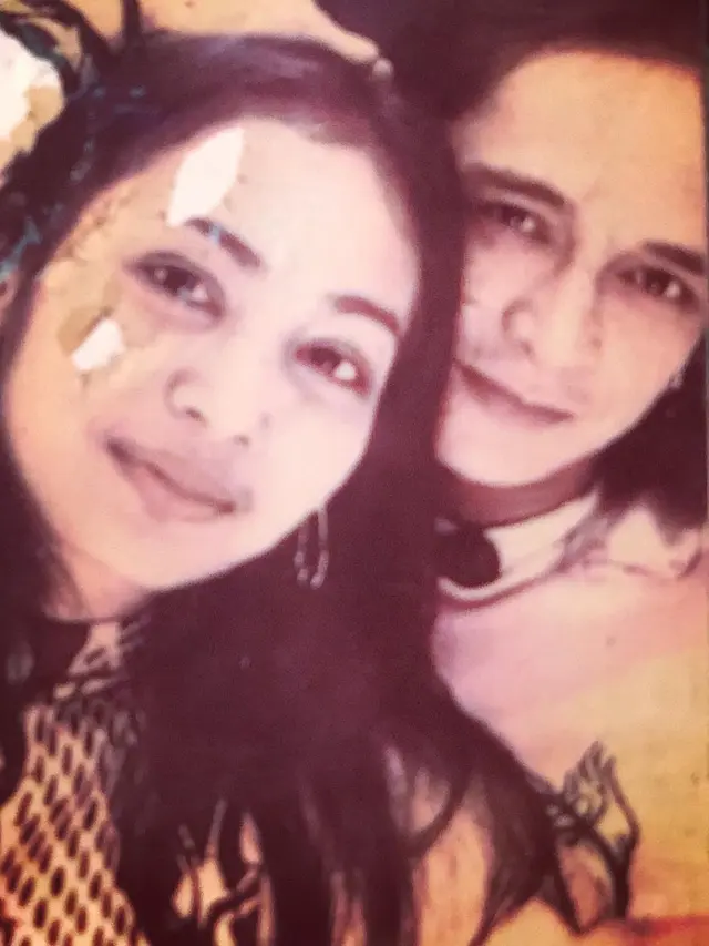 6 Potret Harmonis Andy Rif dan Istri Kedua Setelah 17 Tahun Bersama ...