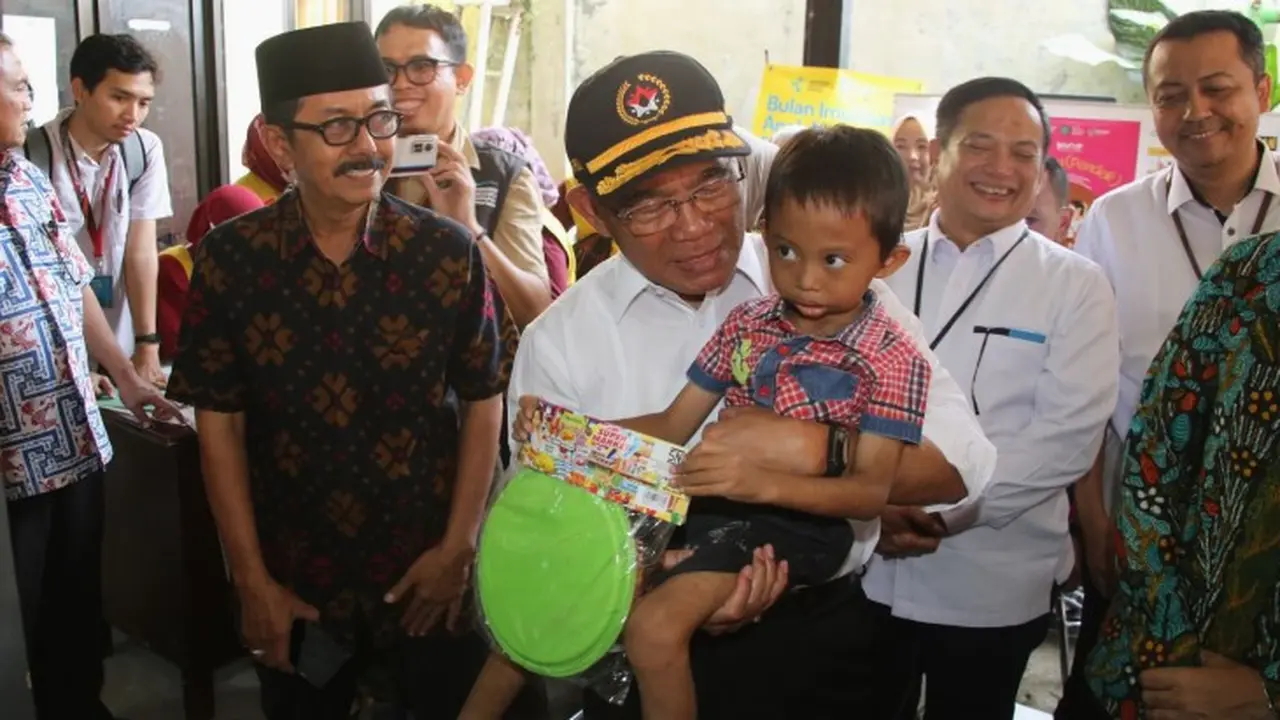 Ciptakan Keturunan Berkualitas, Muhadjir Effendy: Perlu Pemenuhan Gizi ...