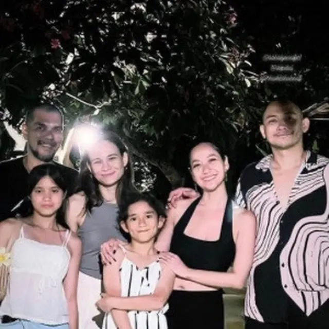 Potret Bulan Madu ala BCL dengan Tiko Aryawardhana, Ramai Ditemani Noah Sinclair - Citizen6 ...