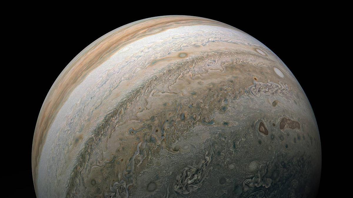 Potret Terbaru Jupiter dari Pesawat Antariksa NASA