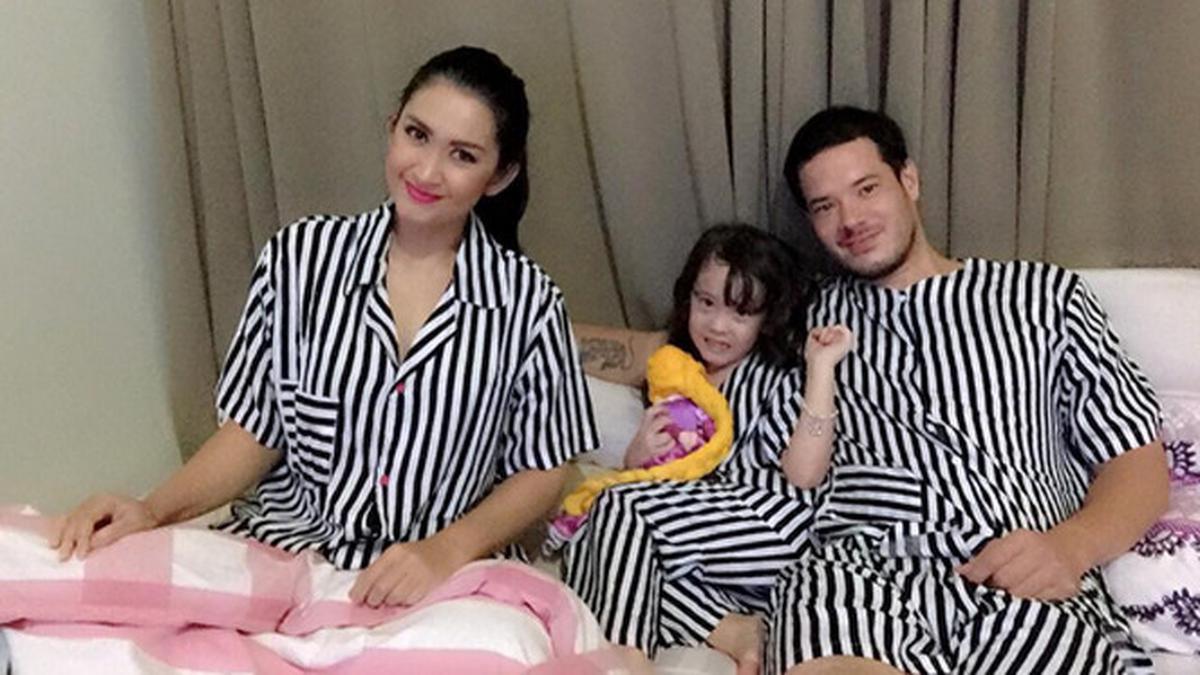 Video: Ini Penyebab Nafa Urbach Menggugat Cerai Zack Lee - Entertainment Fimela.com