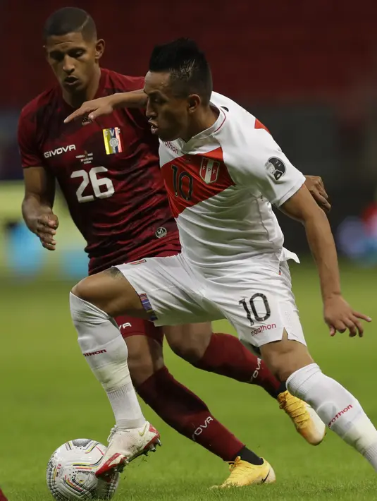 FOTO: Peru Menang Tipis atas Venezuela - Foto Liputan6.com