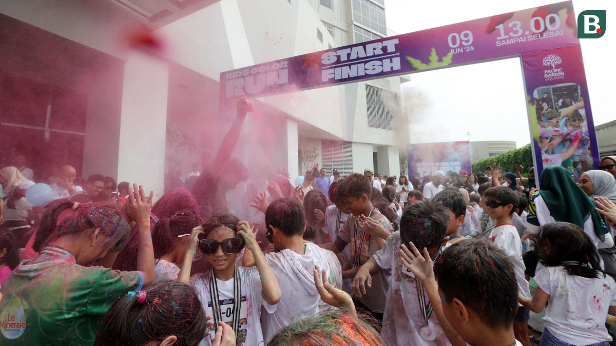 Foto: Olahraga Lari jadi Menyenangkan, Anak-anak Antusias di Acara Kids ...