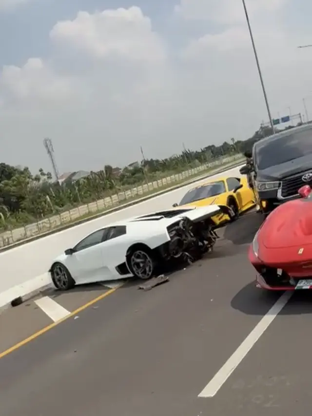 Kecelakaan Supercar Tabrak Pembatas Jalan di Tol Kunciran, Diduga Ngebut hingga Sulit ...