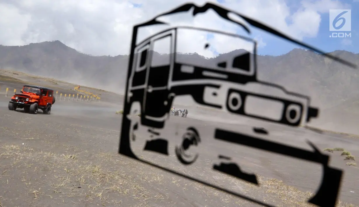 PHOTO: Jasa Transportasi Mobil Jeep di Taman Nasional Bromo Tengger ...