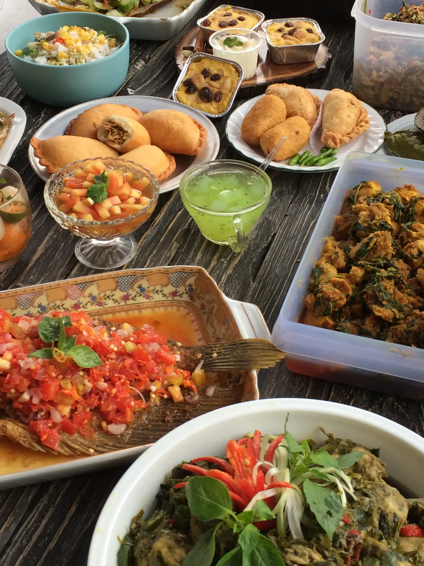 5 Makanan Khas Manado yang Enak Sedap Tiada Duanya