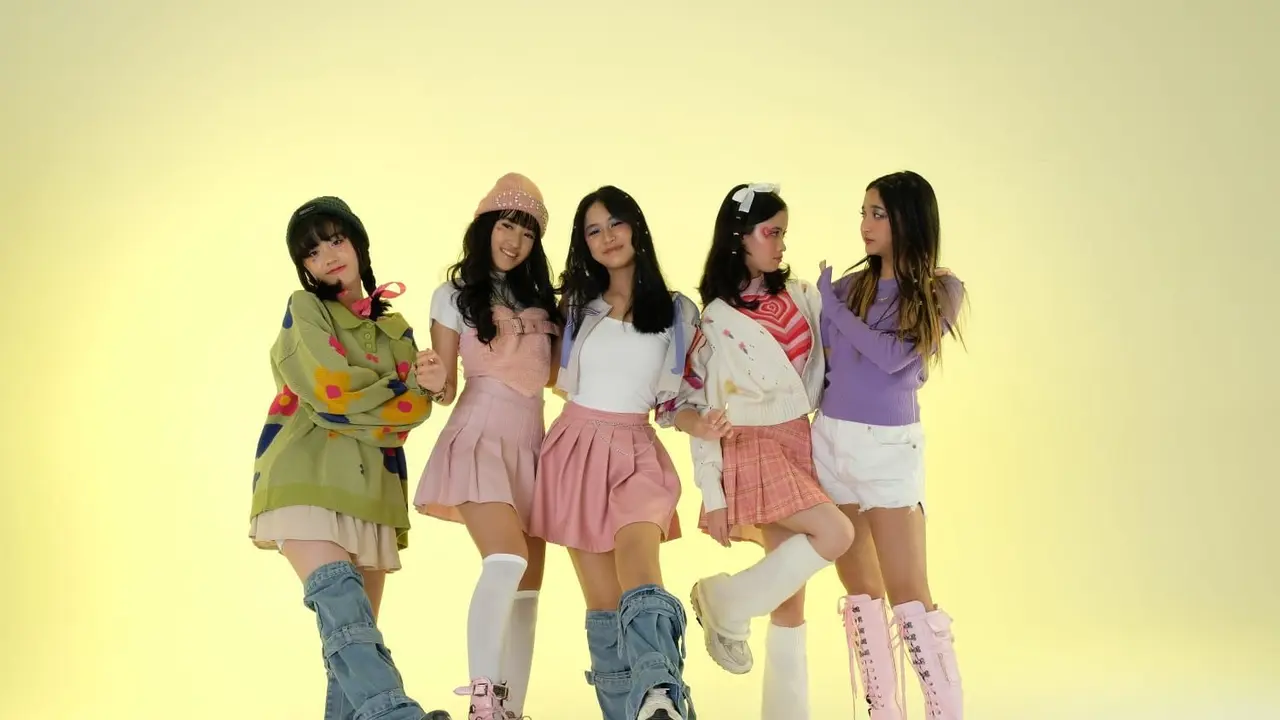 Tampil Beda, Girl Group Arize Rilis Tiga Single Sekaligus - ShowBiz ...