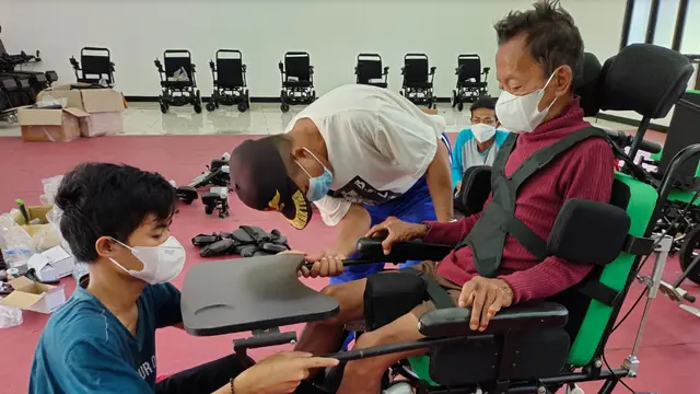 Kemensos Rakit 3 Jenis Kursi Roda Sebanyak 590 Unit, Ini Fungsi dan Sasarannya - Disabilitas ...