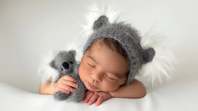 54 Nama Bayi Laki-Laki Terinspirasi dari Bunga, Unik dan Keren