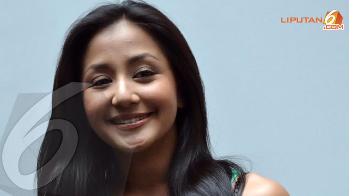 Meski Rindu Bernyanyi, Amara `Lingua` Lebih Pilih Keluarga - ShowBiz ...